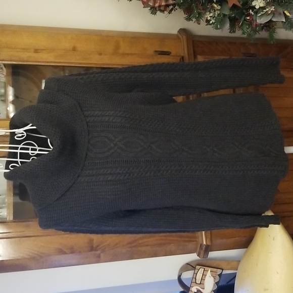 JEANNE PIERRE | Sweaters | Jeanne Pierre Dark Navy Charcoal Colored ...